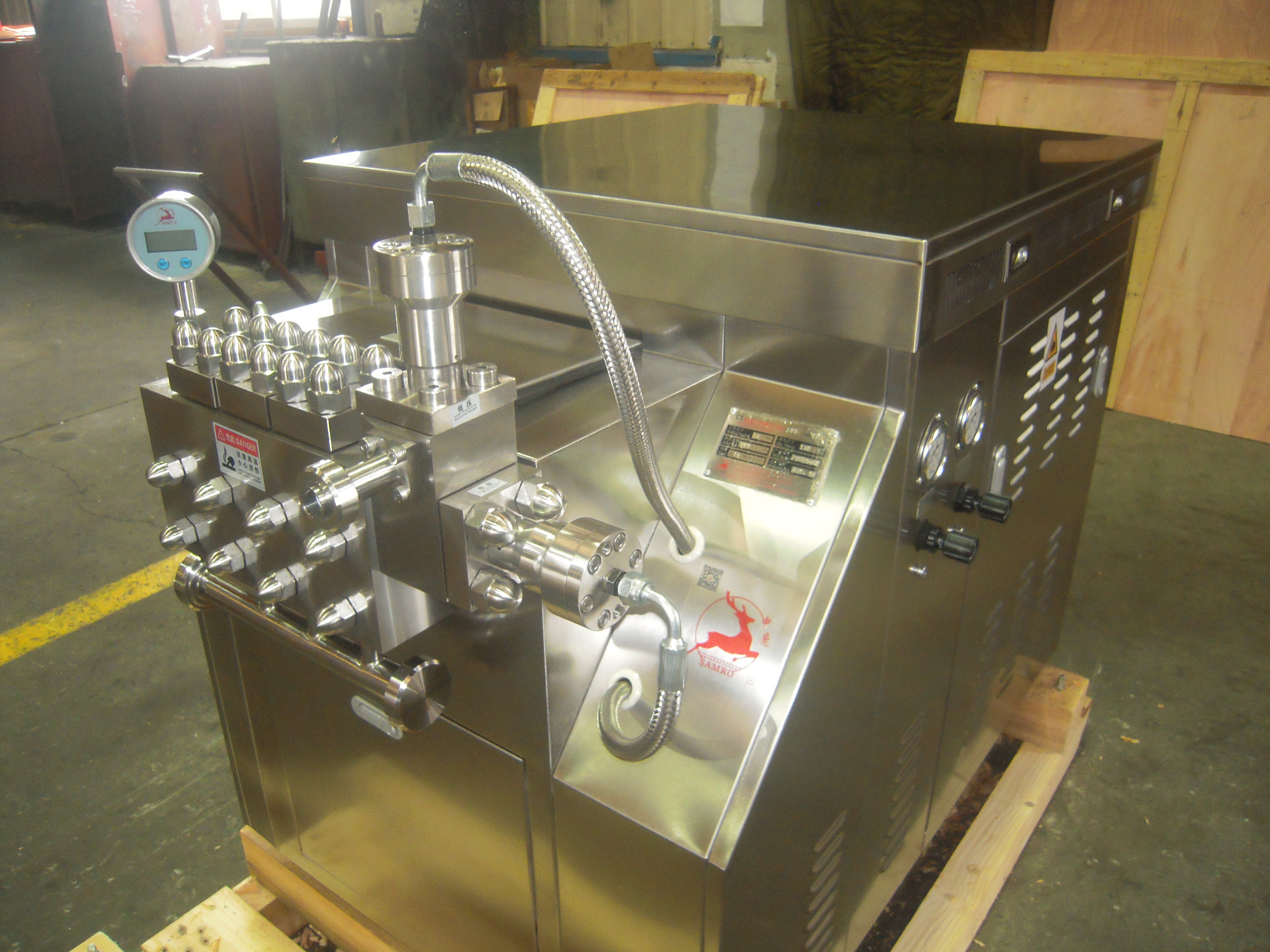 ISO Automatic High Pressure Homogenizer PLC Control 20Mpa
